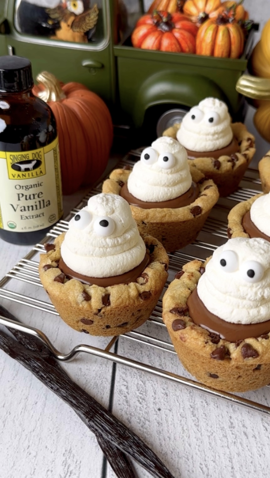 Ghost Chocolate Chip Cookie Cups - Sweet Monkey